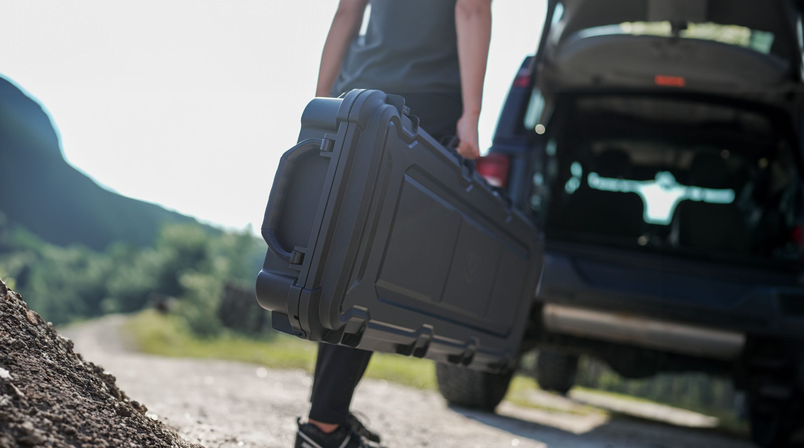 Biometric Gun Safes, Travel Cases, WiFi Safes - Vaultek Safe